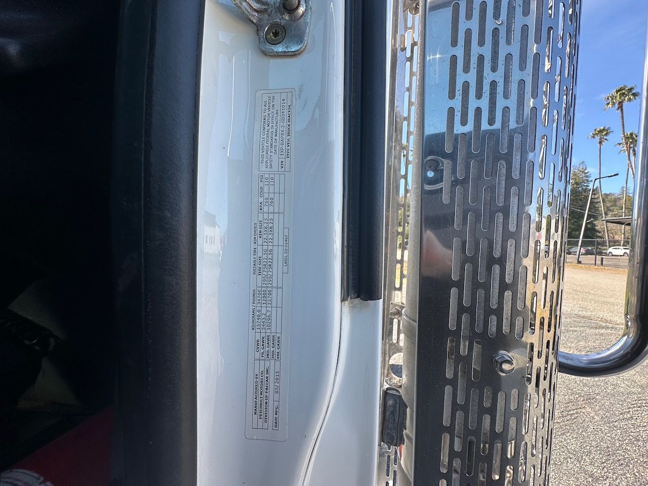 2016 Peterbilt 579 Single Axle | $26900 | Charter Trucks