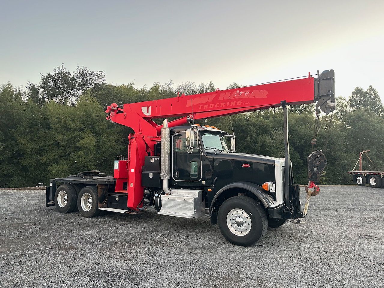 2015 Peterbilt 367 Crane Truck For Sale | $119900 | Charter Trucks