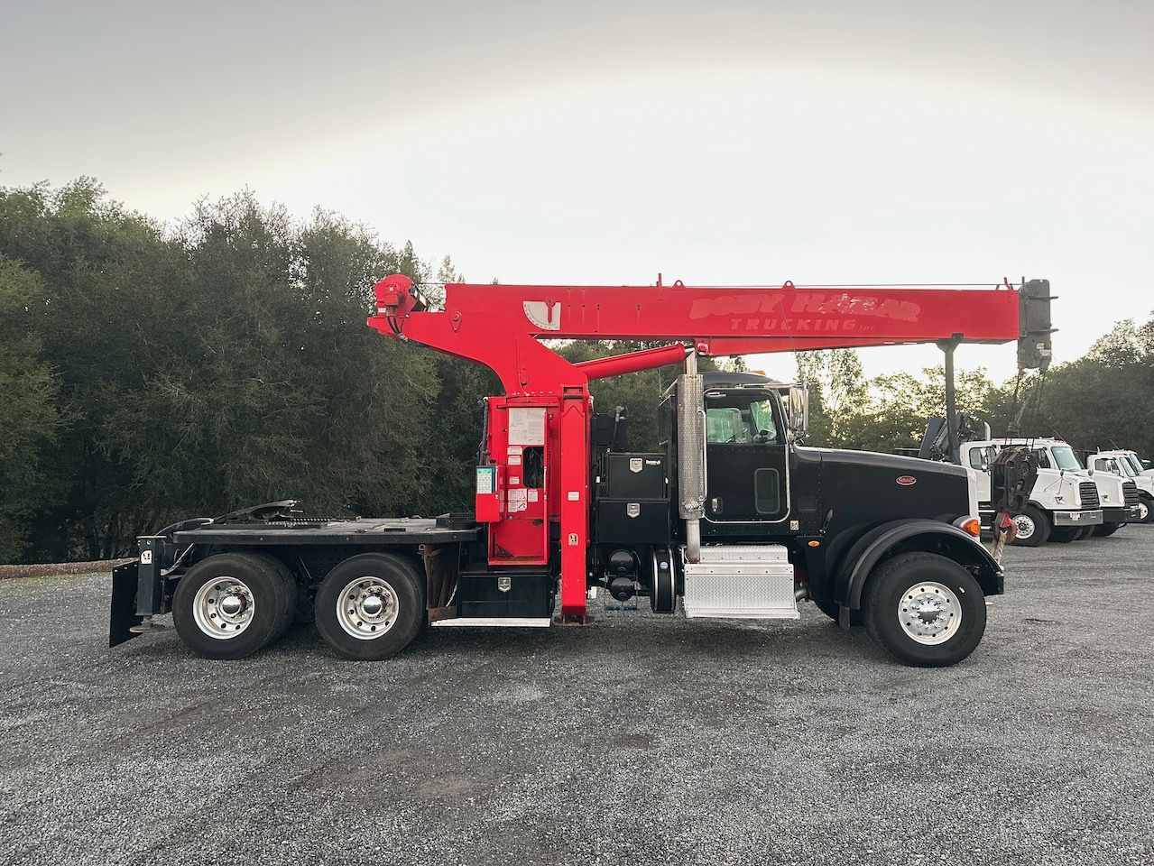 2015 Peterbilt 367 Crane Truck For Sale | $119900 | Charter Trucks