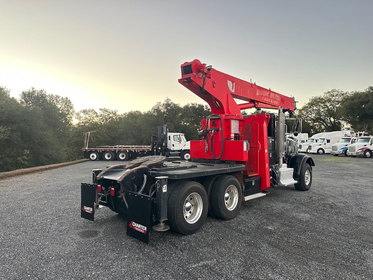 2015 Peterbilt 367 Crane Truck For Sale | $119900 | Charter Trucks