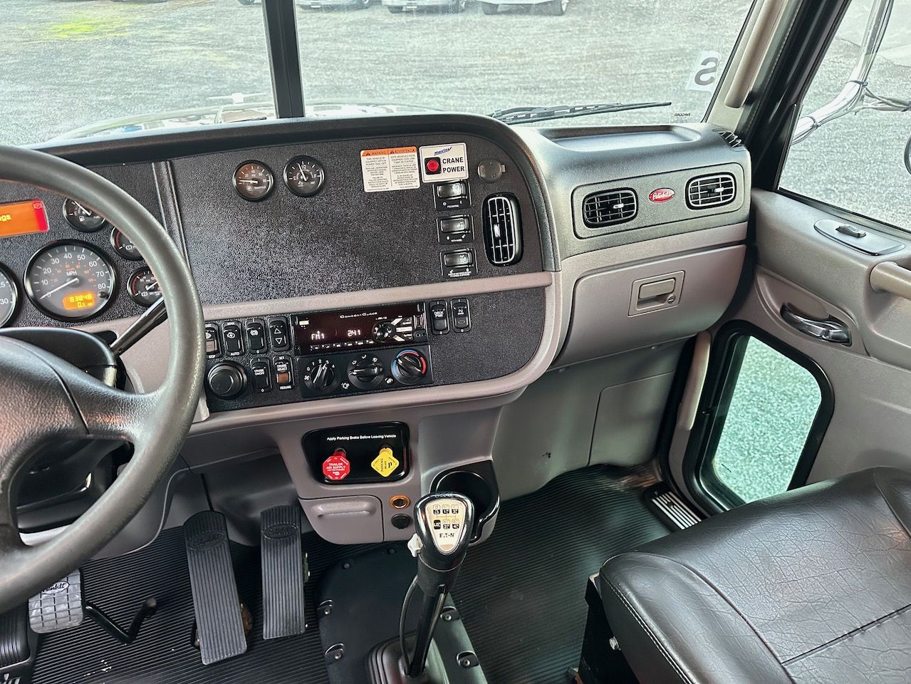 2015 Peterbilt 367 Crane Truck For Sale | $119900 | Charter Trucks