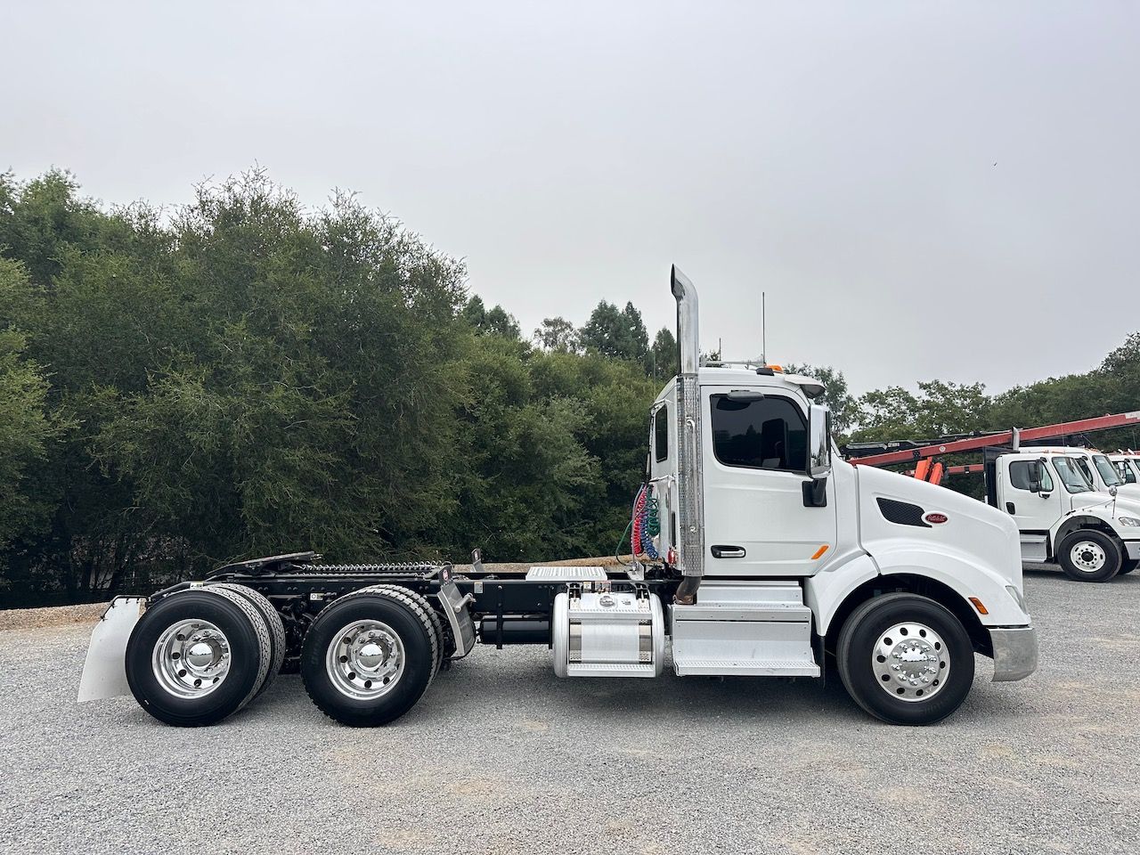 2019 Peterbilt 579 Day Cab For Sale | $46900 | Charter Trucks
