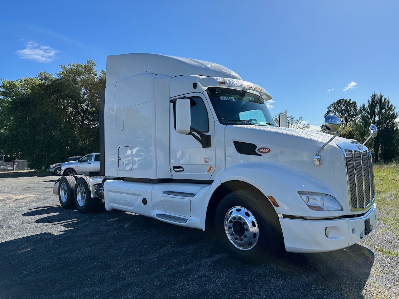 Buy - Charter Trucks