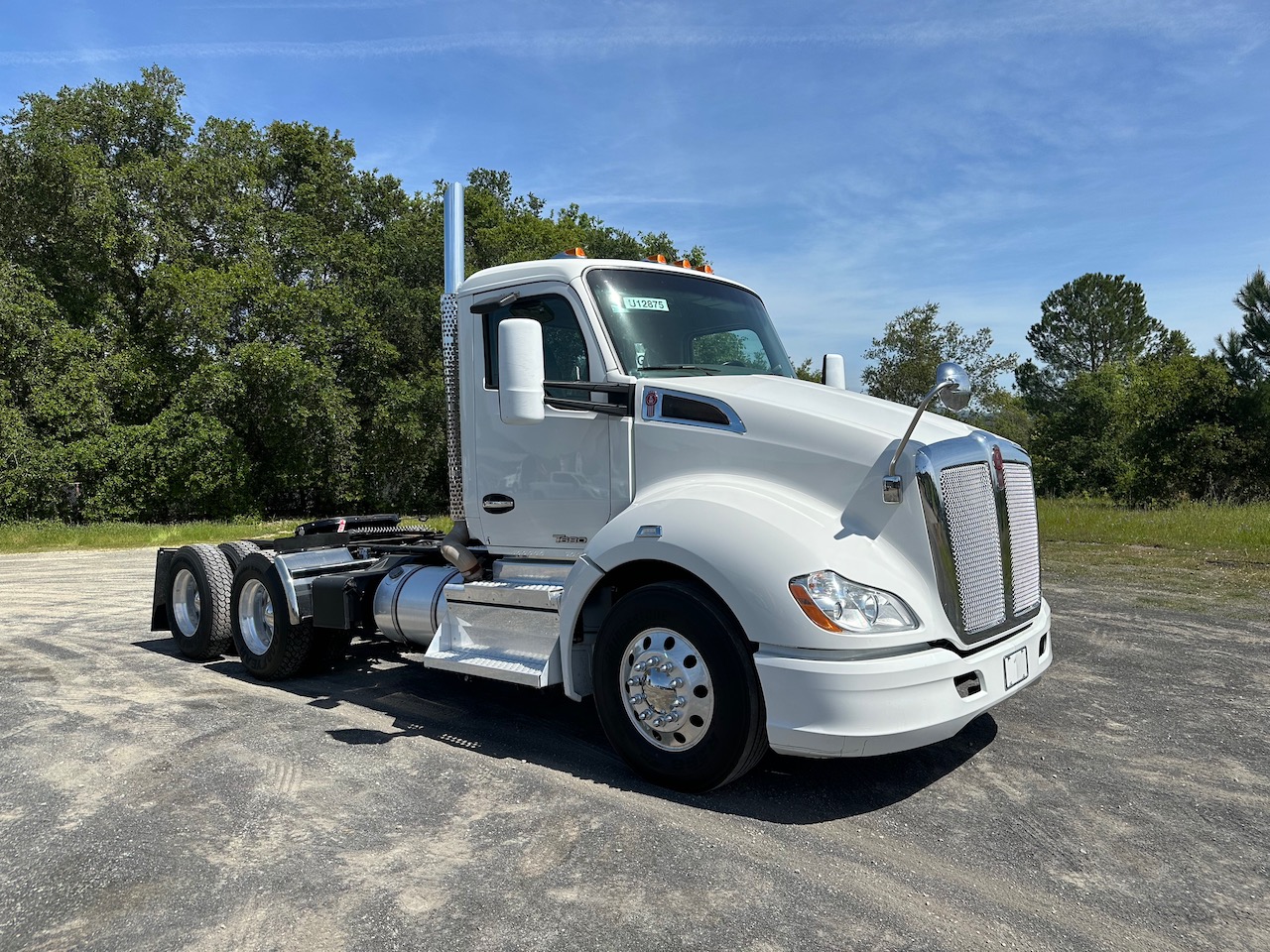Buy - Charter Trucks